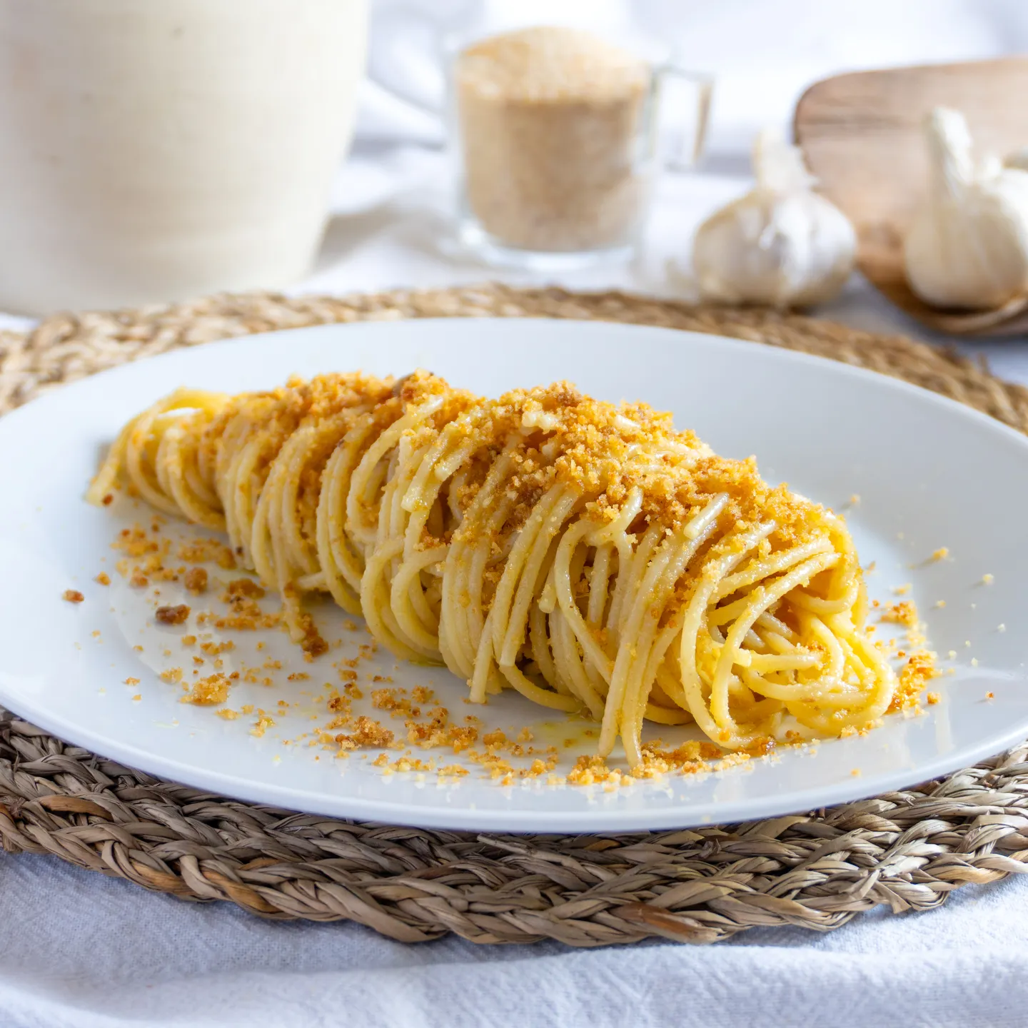 Recipe Linguine with muddica (toasted breadcrumbs)