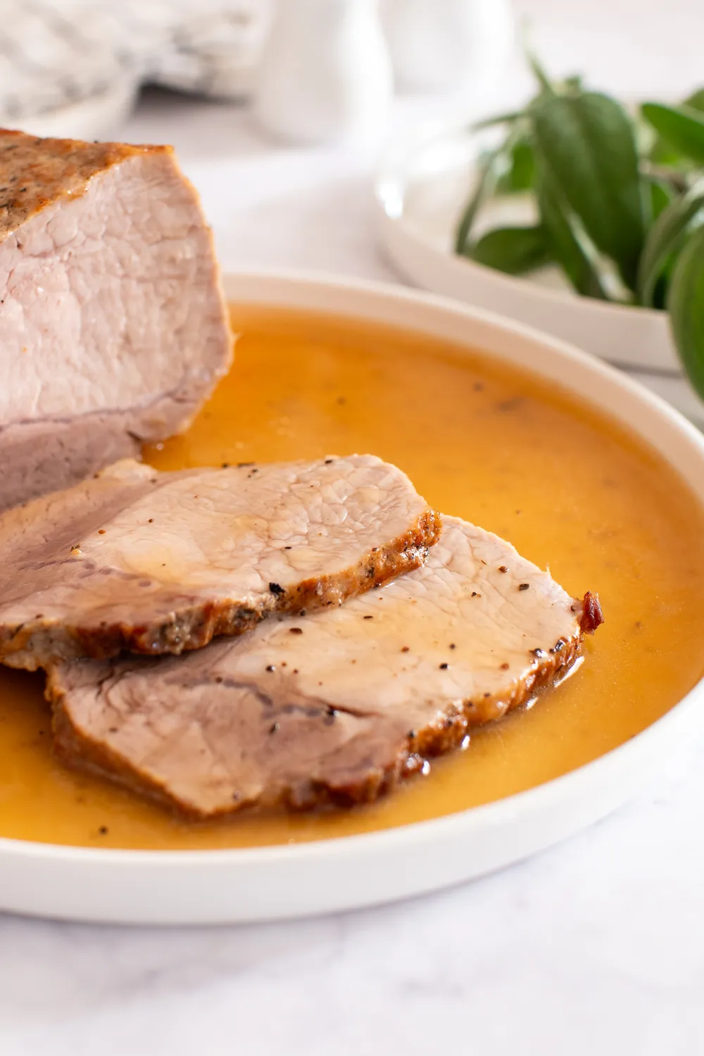 Recette Échine de porc à la bière et à la sauge