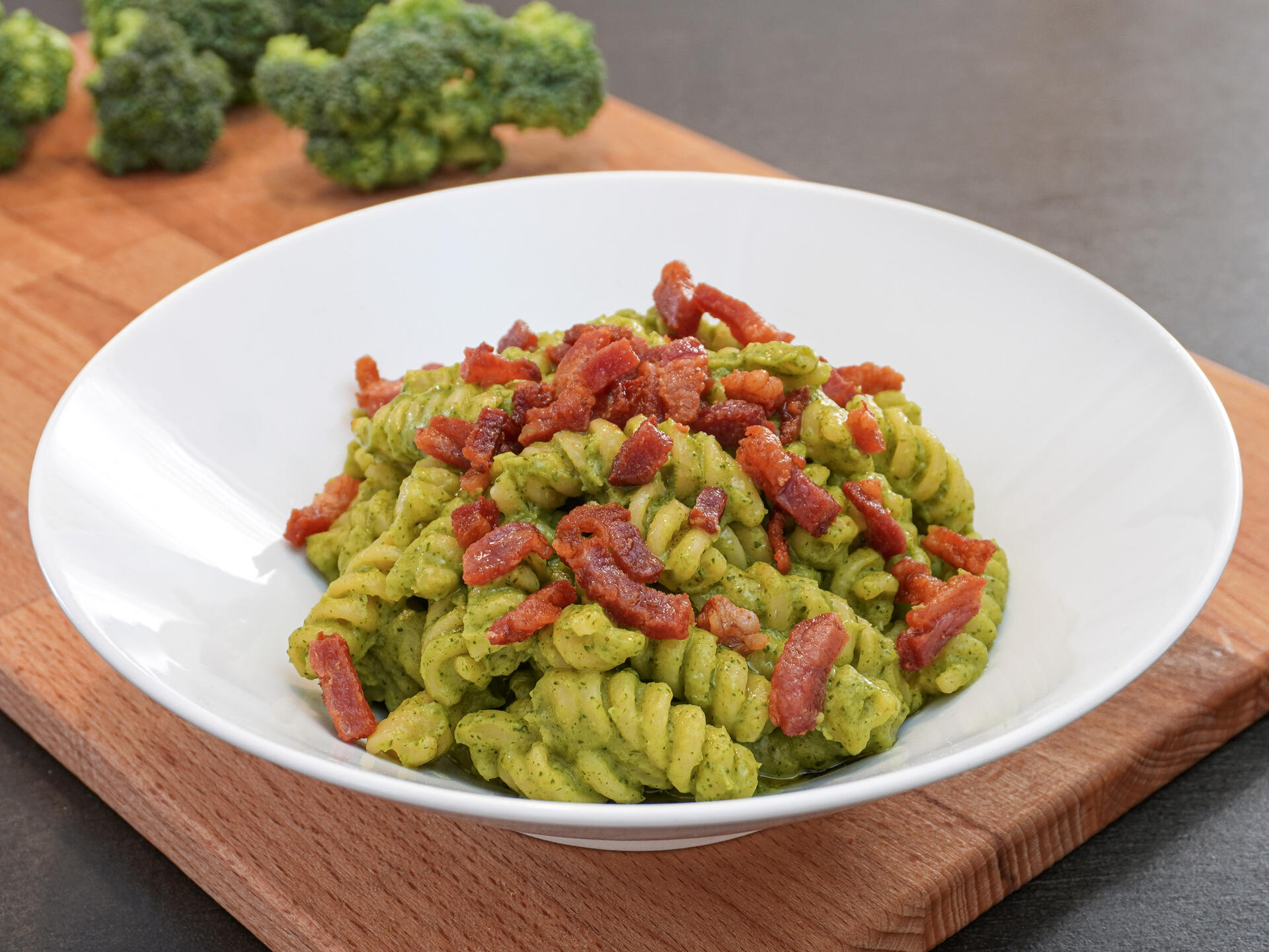 Ricetta Fusilli broccoli e pancetta