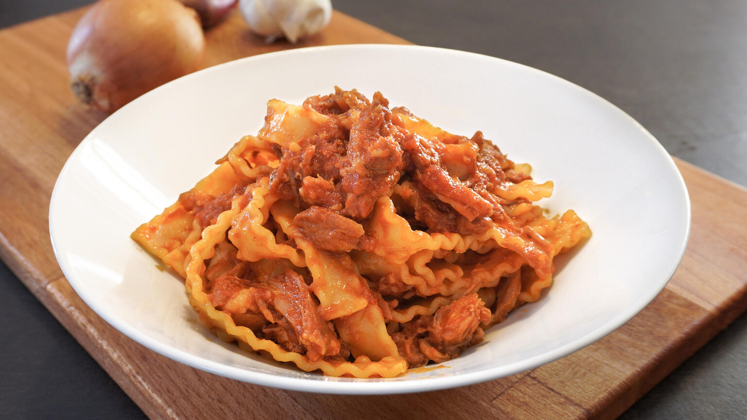 Ricetta Mafalde con ragù di costine