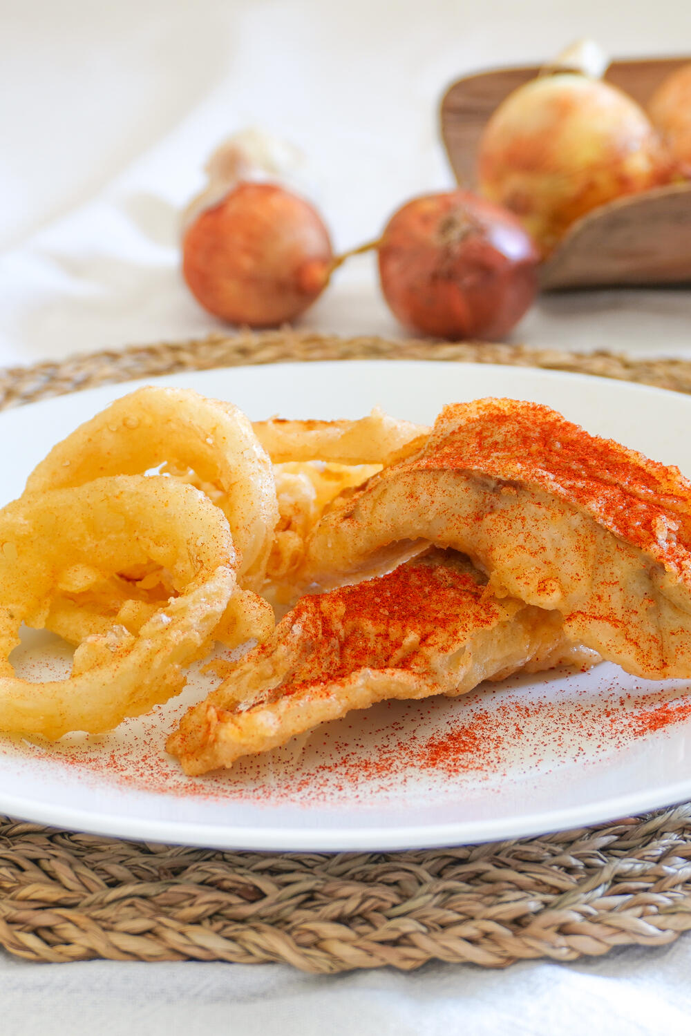 Ricetta Merluzzo fritto con cipolle