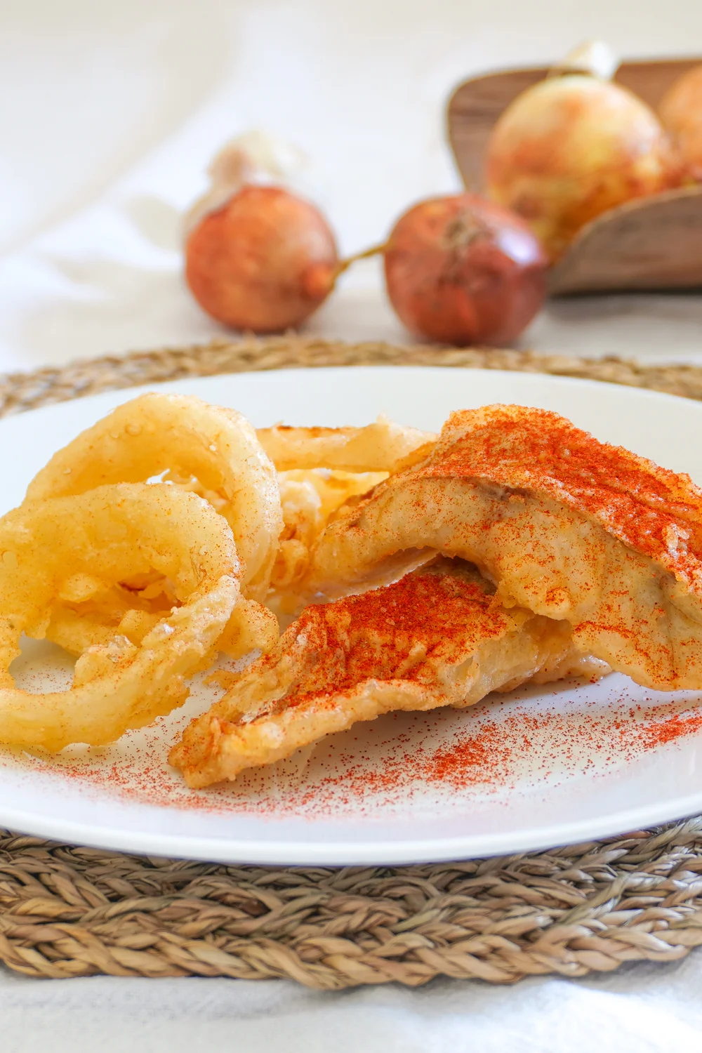 Ricetta Merluzzo fritto con cipolle
